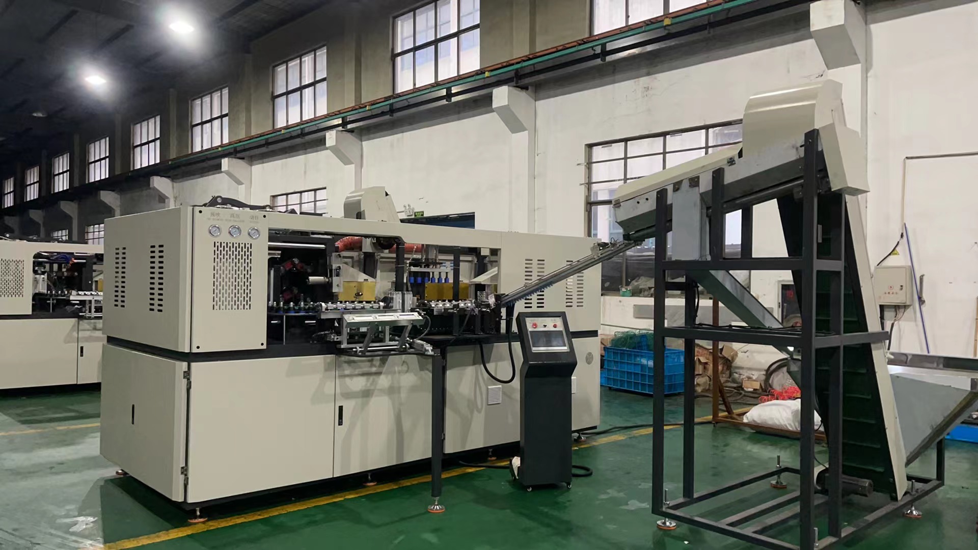 Semi automatic 5 gallon pet bottle blower machine preform 3gallon pet ...